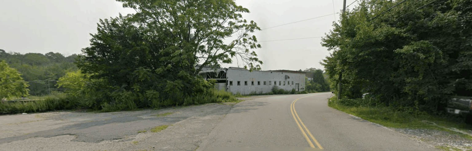 Reed & Barton Mill - UrbeXplorer